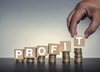 Revenue vs Profit dalam Bisnis: Apa Bedanya dan Bagaimana Cara ...