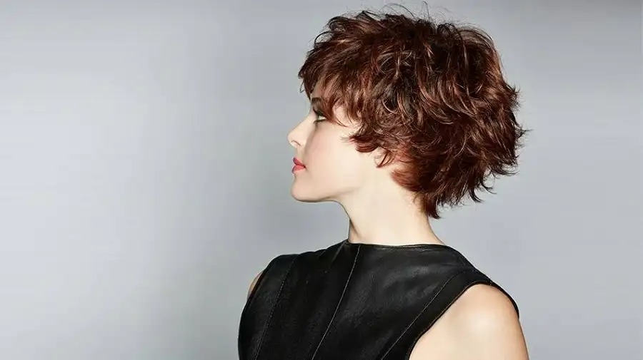 Rekomendasi Gaya Rambut Wanita Dengan Wajah Persegi