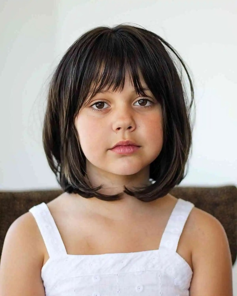 5 Gaya Rambut Simple Namun Chic untuk Anak Perempuan